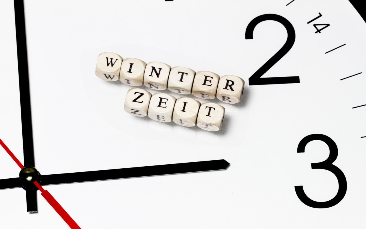 Winterzeit MEZ gilt wieder bis März!